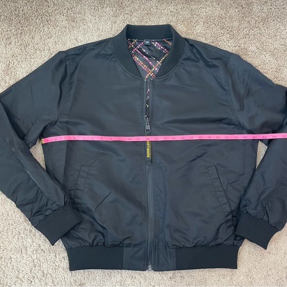 Apple | Jackets & Coats | Rare Apple Exclusive Reversible Emoji Plaid ...